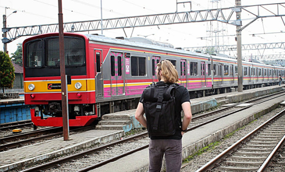 Slumdogging in Jakarta - Carryology