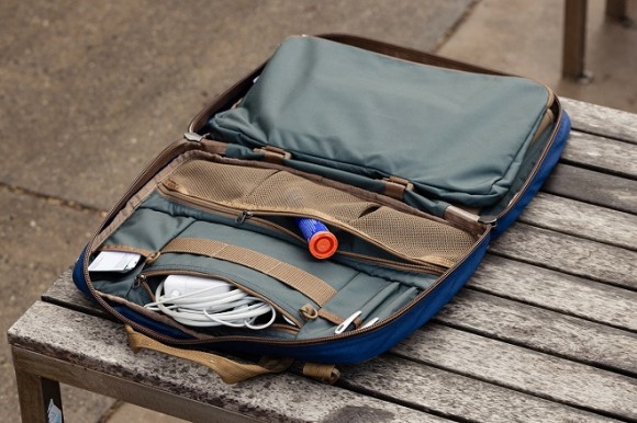 Drive By :: Tom Bihn Founder's Briefcase (Giveaway) - Carryology