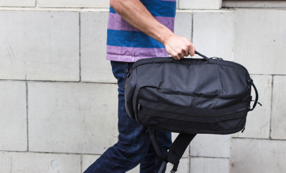 Drive By :: Aer Duffle Pack - Carryology