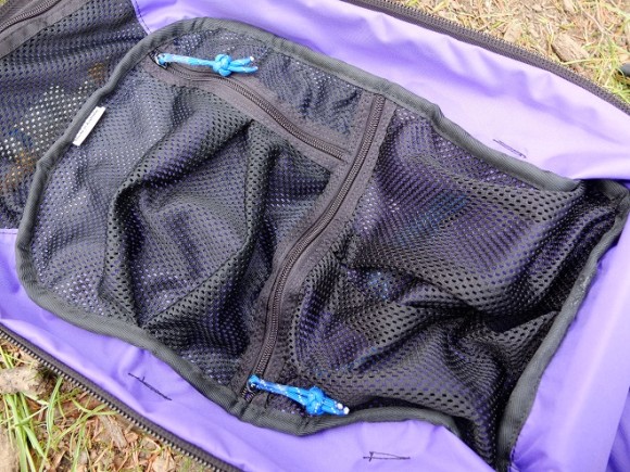 Drive By :: BO Gear Spare Camel - Carryology