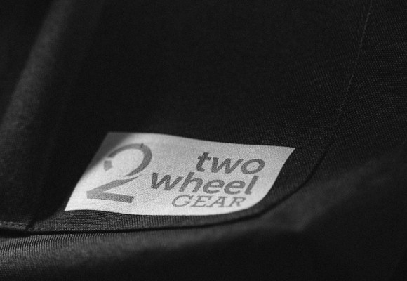Two Wheel Gear :: Making a Classic - Carryology