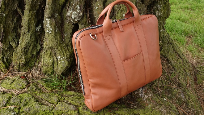 Drive By :: Toffee Lincoln Briefcase - Carryology