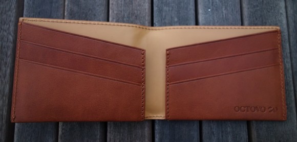 Drive By :: Octovo Purist Wallet - Carryology