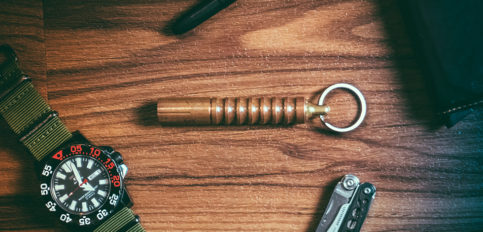 Prometheus Lights Beta-QR Keychain Flashlight :: Quick Look - Carryology