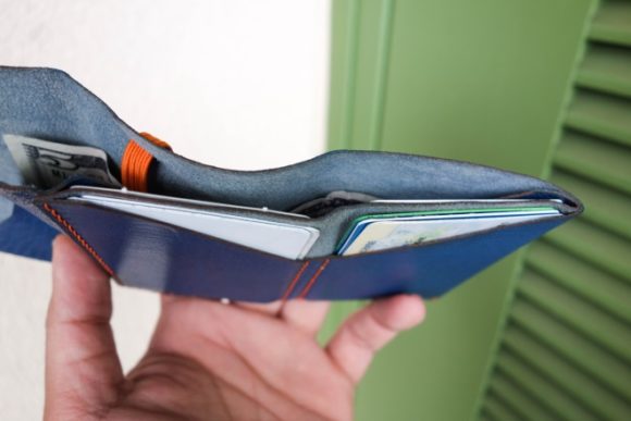 Minimum Squared Slim Wallet Elastic :: Drive By - Carryology