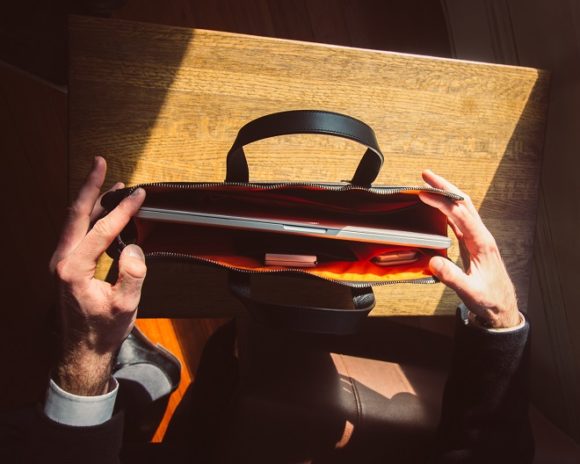 Carl Friedrik Vallance Slim Leather Briefcase :: Drive By - Carryology