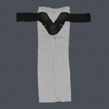 How To Skivvy Roll & Why It'll Revolutionize Your Packing - Carryology