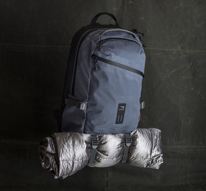 Kickstarter Highlight :: Lander Carry System - Carryology