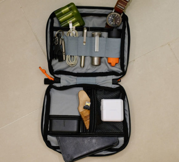 4 Staff Pouch Setups to Inspire Your EDC - Carryology