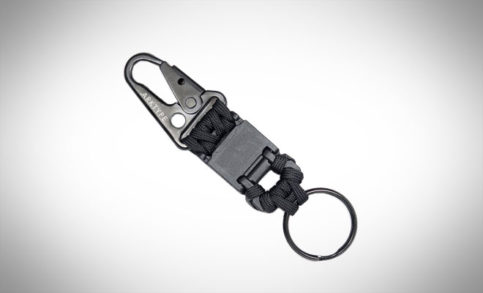 15 Compact All-Black EDC Essentials - Carryology