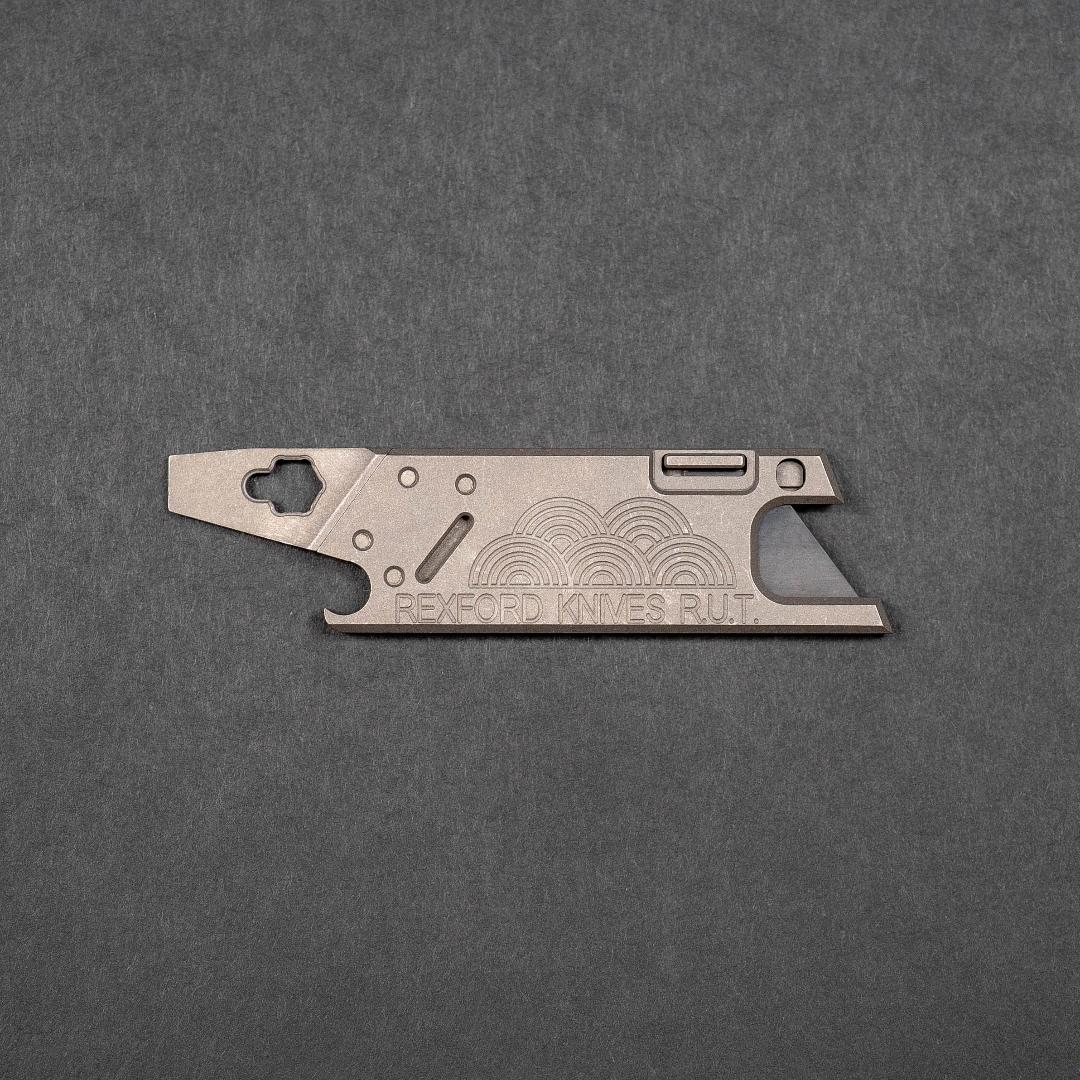 7 Amazing All Titanium EDC Accessories - Carryology