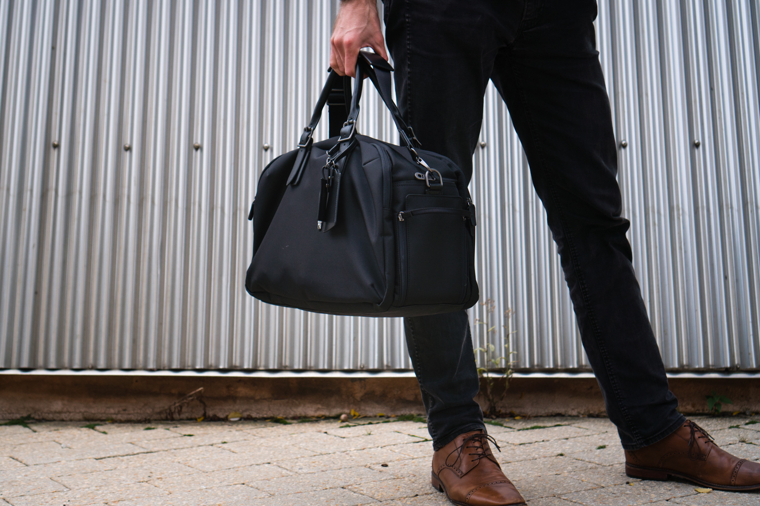 Choosing the Best Professional Gym Bag to Take to Work - Carryology