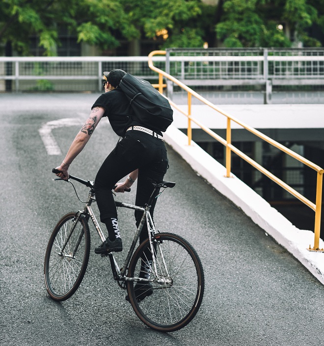 Chrome Industries Avail Backpack Review | Carryology