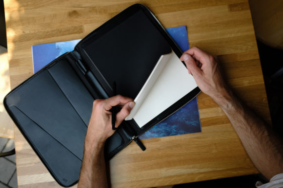 10 Essentials to Pack in Your City Laptop Backpack