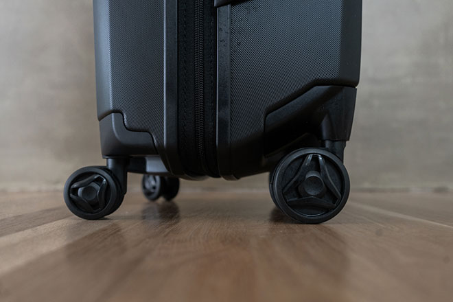 Thule Revolve Carry On Spinner Review | Carryology