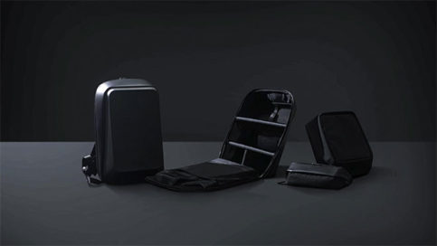 A Modular Hardshell Backpack for Travelers and Photographers