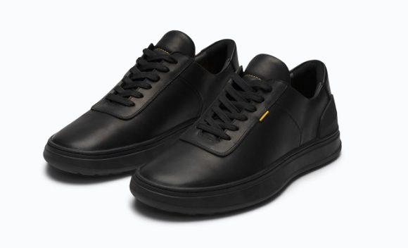 24 Comfortable Men's Travel Shoes (that Actually Look Good) - Carryology