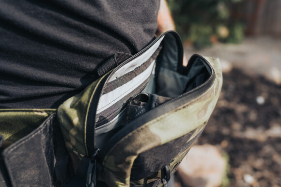 Grayl BottleLock™ Hip Pack 4.5L | First Look - Carryology