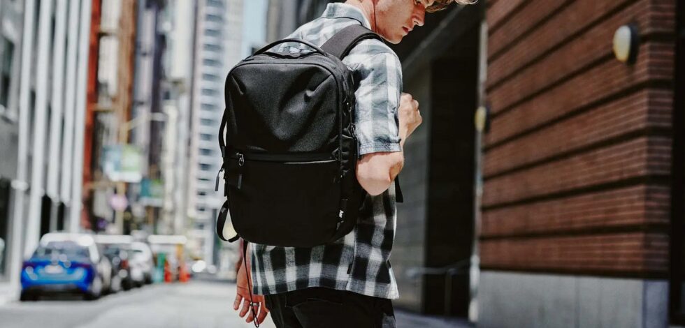 Carryology | Exploring Better Ways to Carry