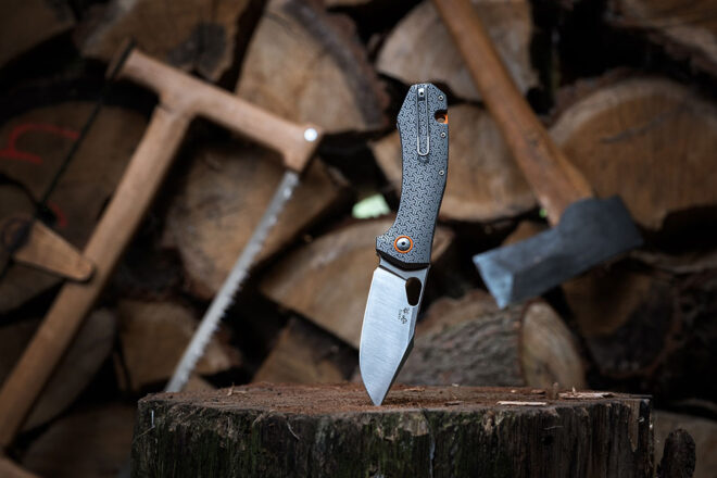 GiantMouse x Carryology ACE Grand Auxikko - Carryology