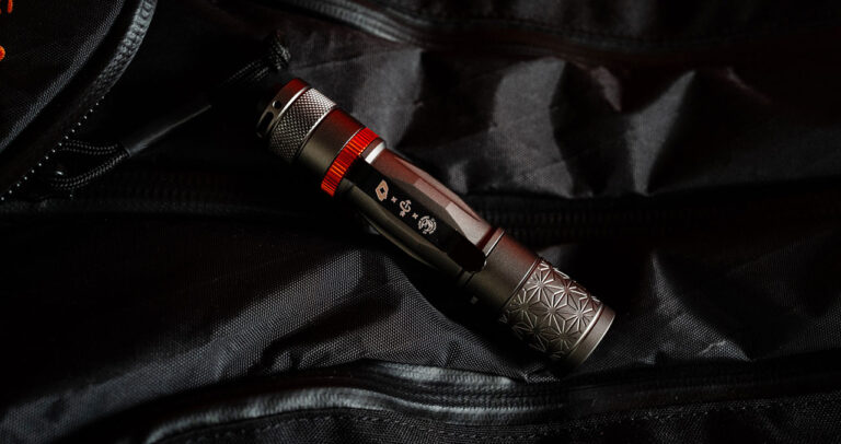 Foursevens x Carryology x Glow Rhino Quark Onibi - Carryology